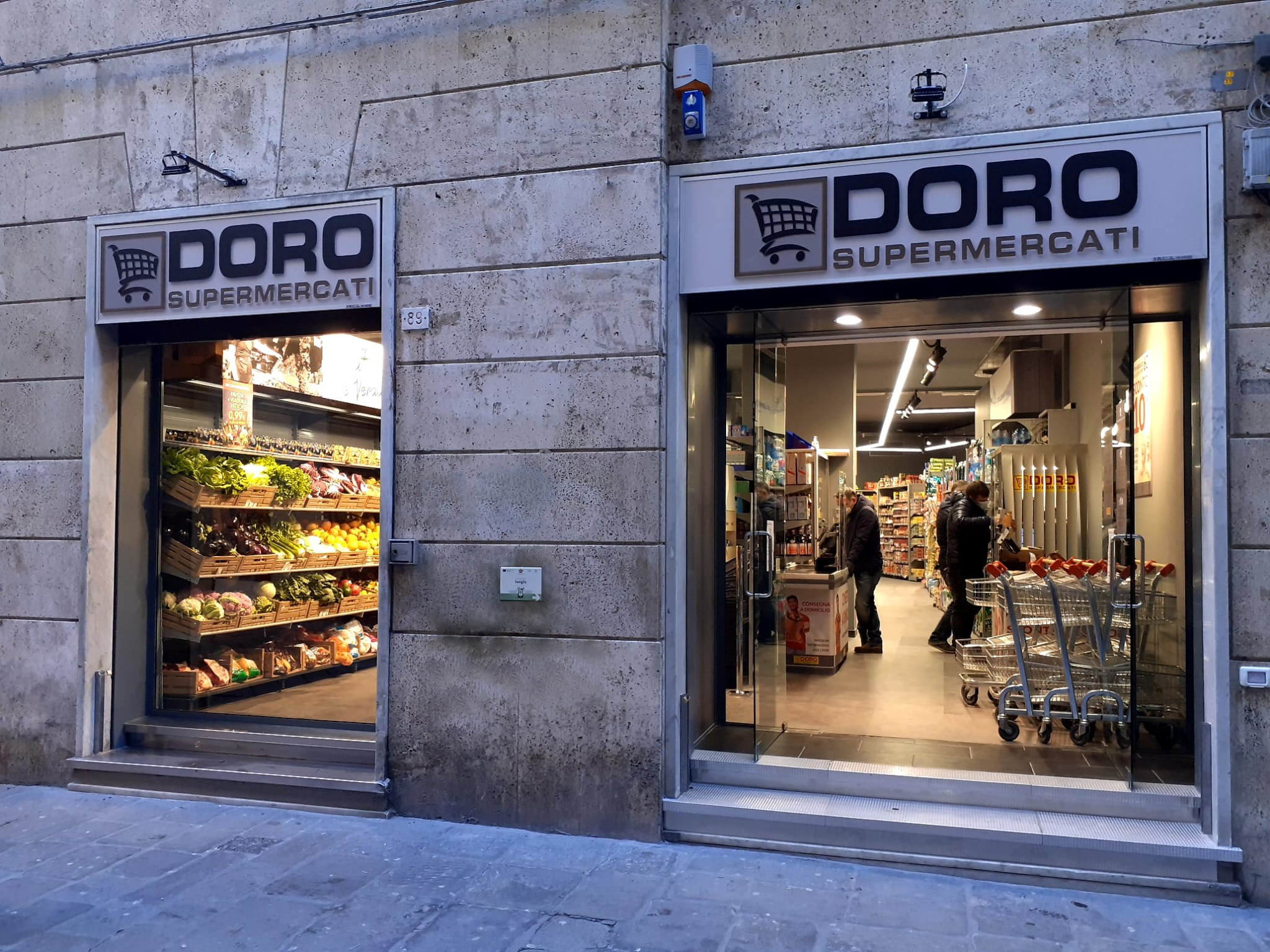 Doro in Piazza Soziglia, Genova - Doro Supermercati - Supermercati in ...